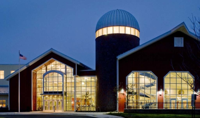 Claude Moore Community Center - Shockey Builds